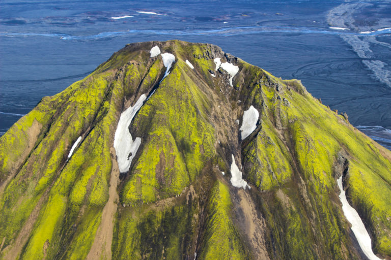 Highland Explorer / Colors of Iceland - Volcano Heli - Icelandic ...